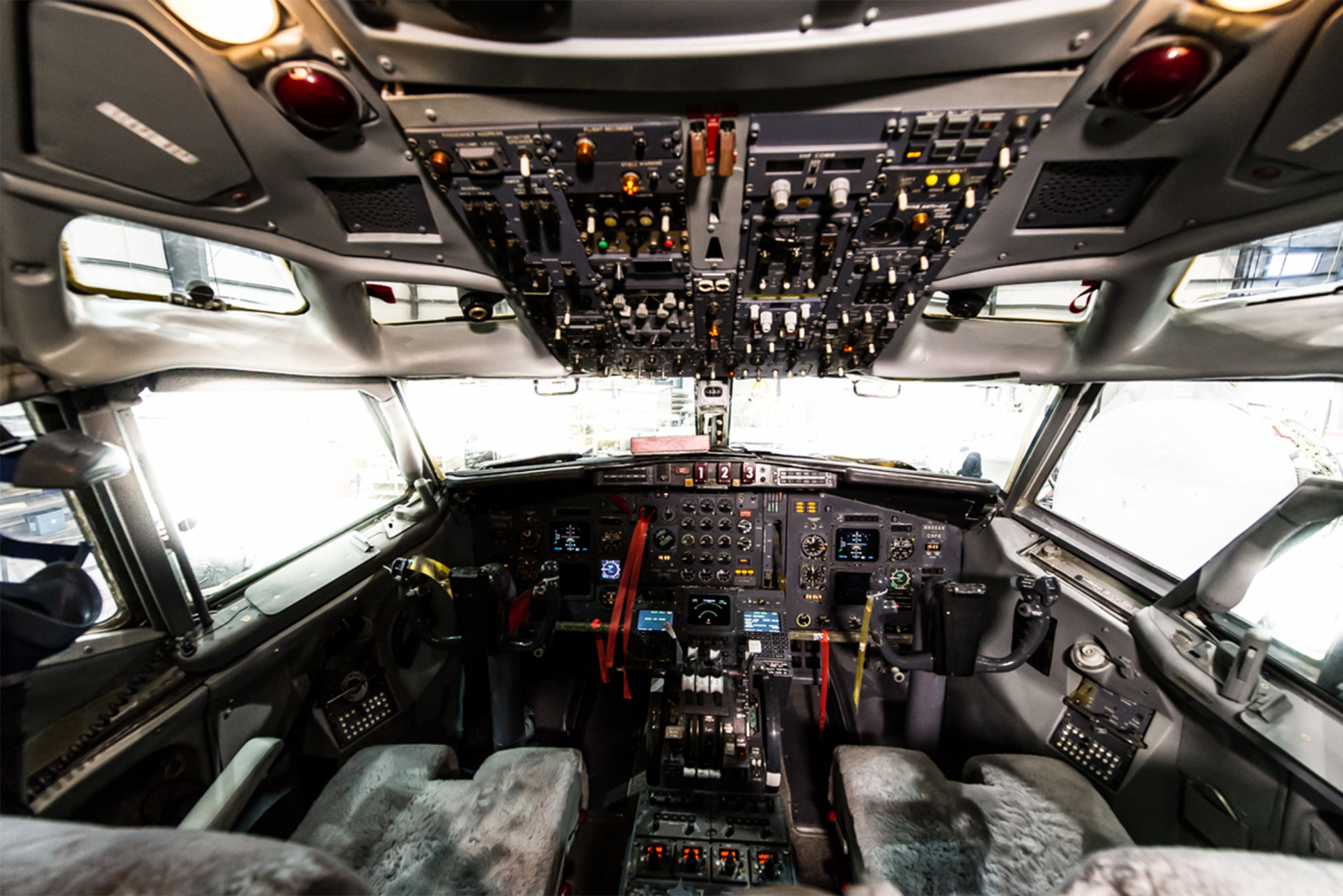 cockpit-of-aircraft-with-new-avionics-installation – New United Goderich